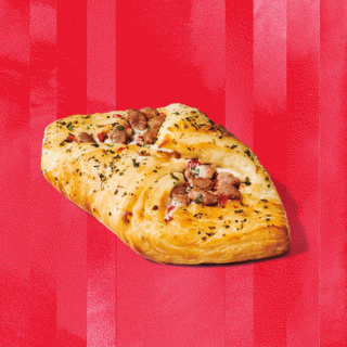 Starbucks holiday menu returns with festive new refreshers & food ...