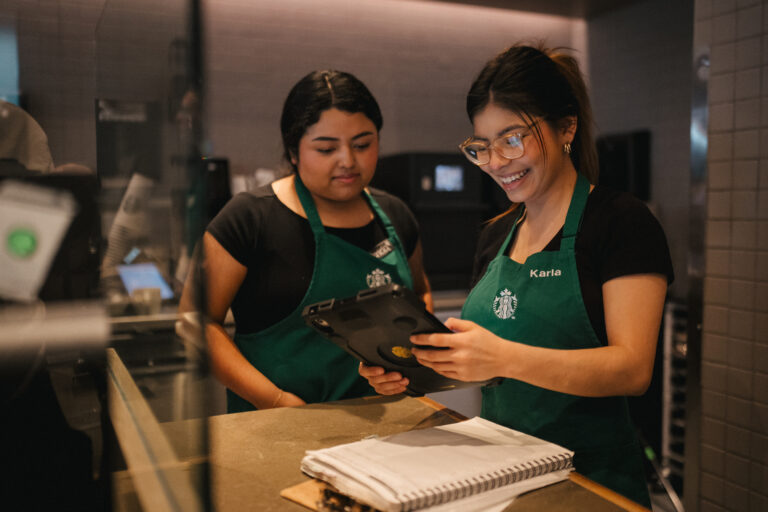 Starbucks Becomes First National Coffee Retailer to Accept Reusable ...