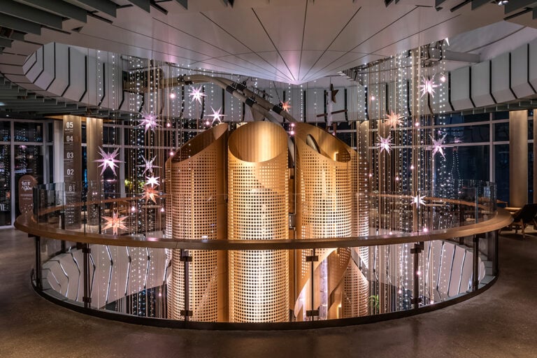 Let it Glow! Starbucks Reserve Roasteries in New York and Chicago ...