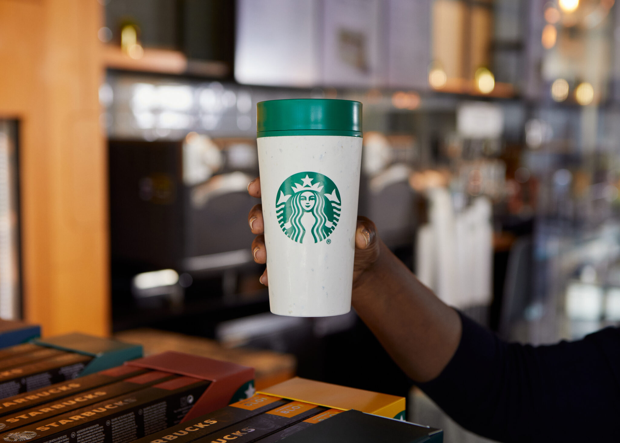 Starbucks Circular Cup – A Reusable Cup, Made From Recycled Coffee Cups ...