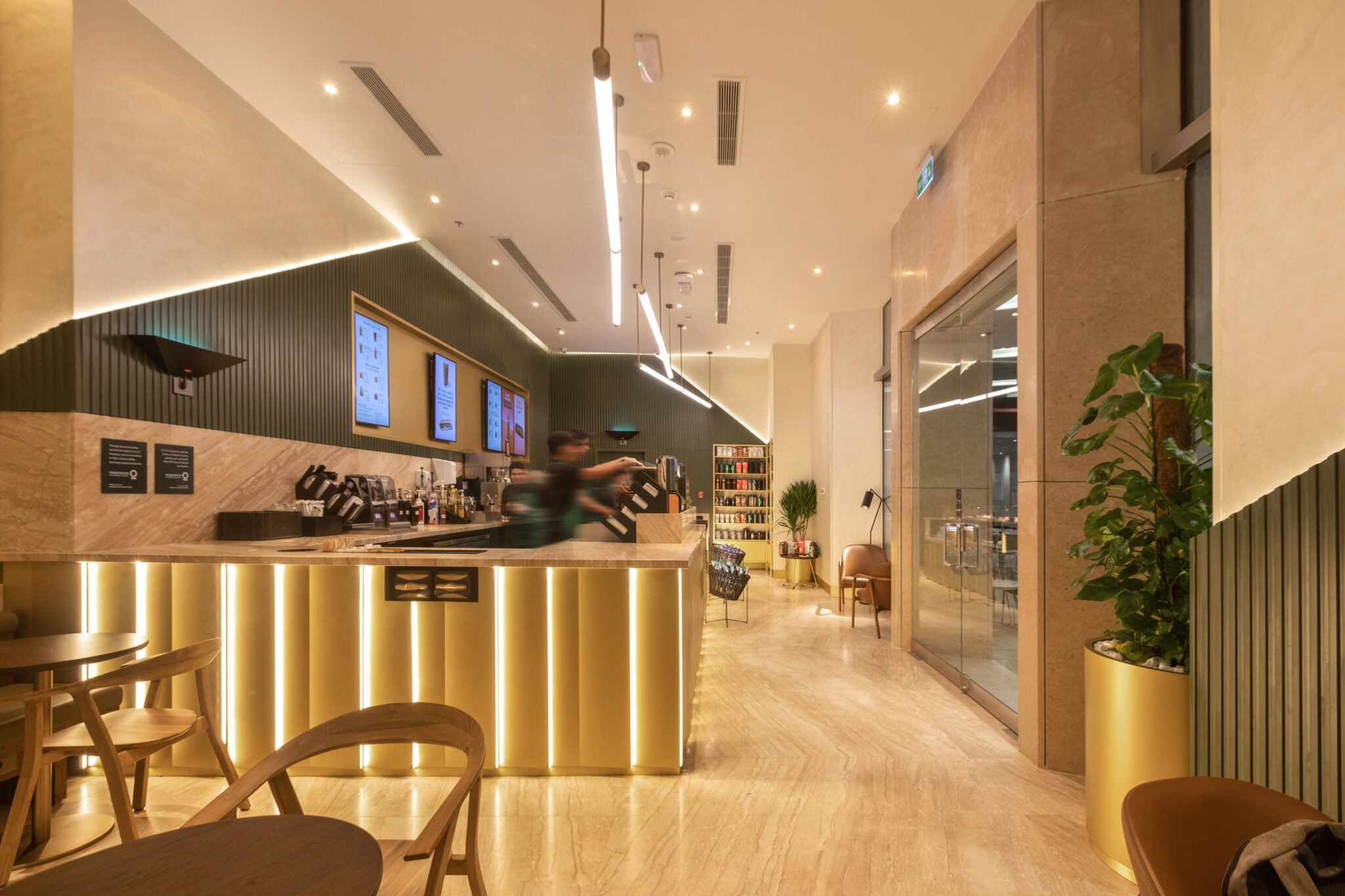 Starbucks Egypt unveils a store in Giza inside the Grand Egyptian ...