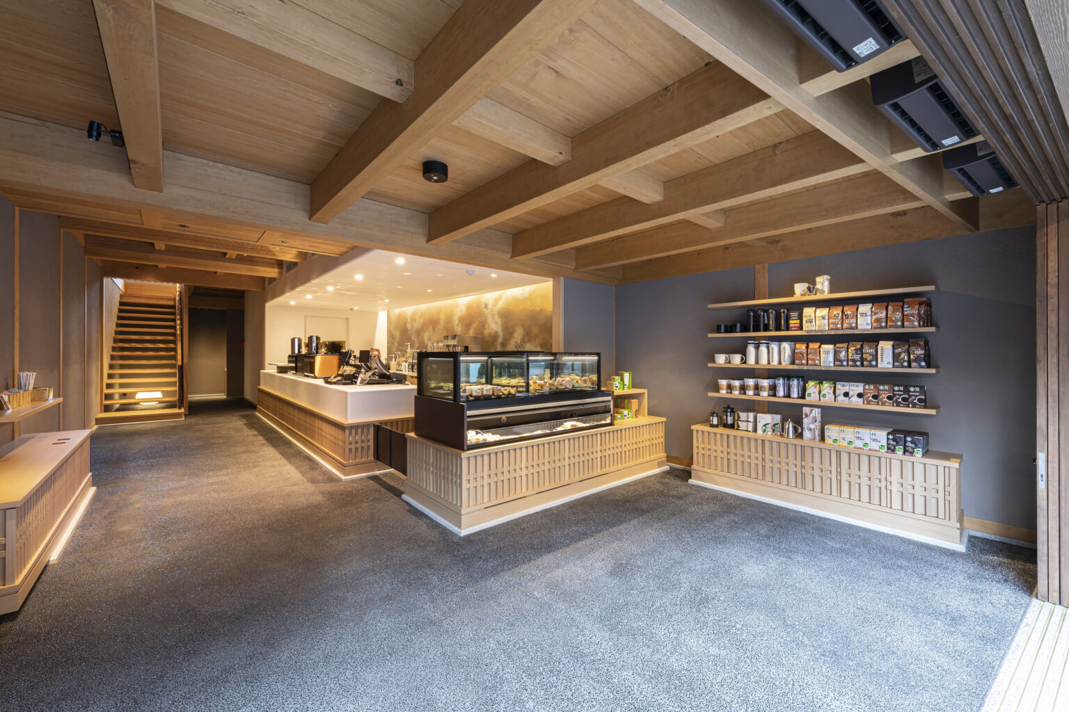 Beautiful new store features traditional Japanese design : Starbucks ...