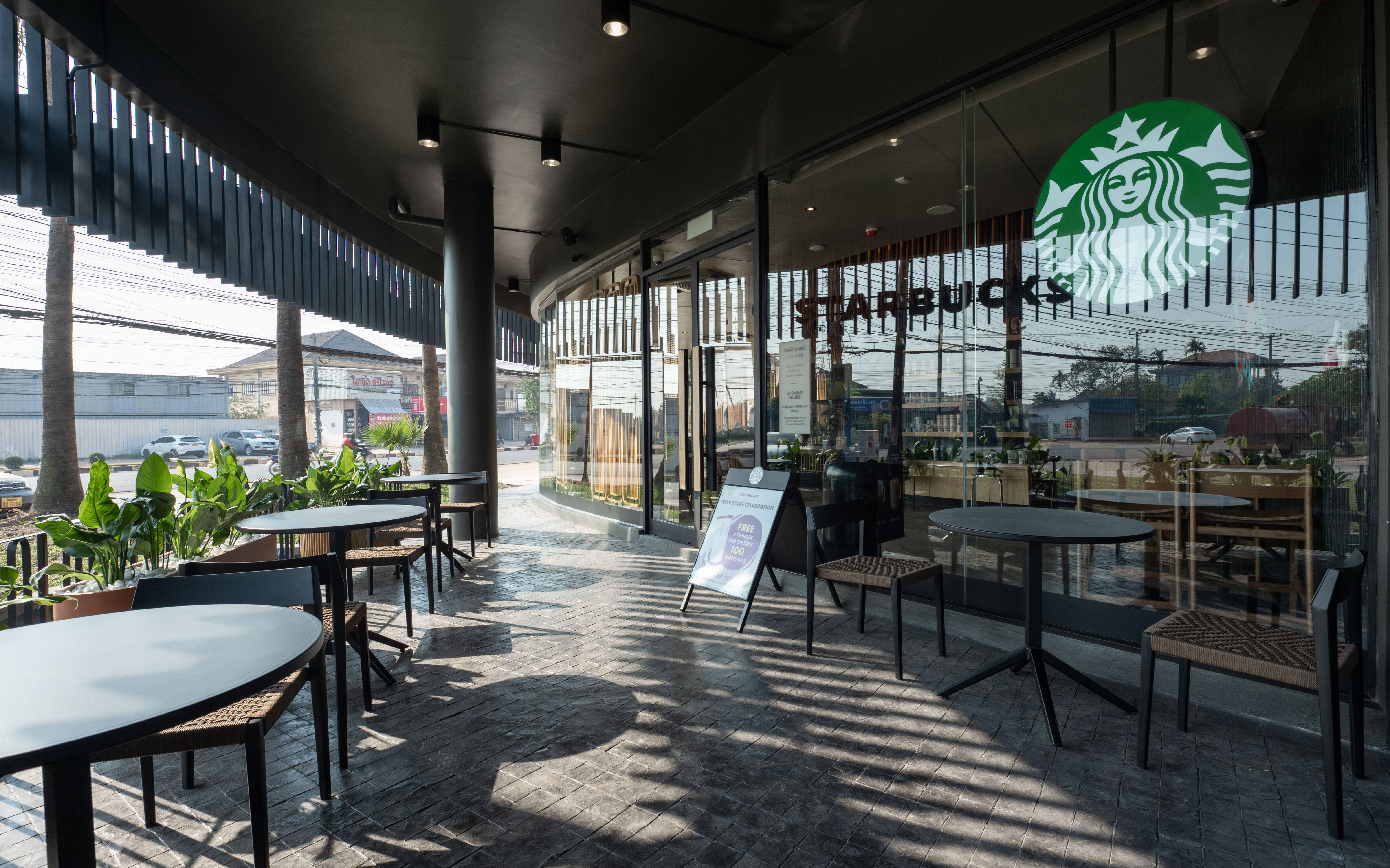 Starbucks expands portfolio in Laos with new store opening in Vientiane ...